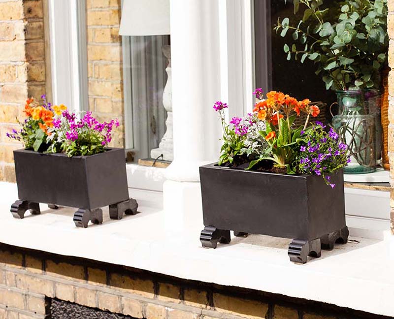 Window Fleur: Beautifully Planted Seasonal Window Boxes